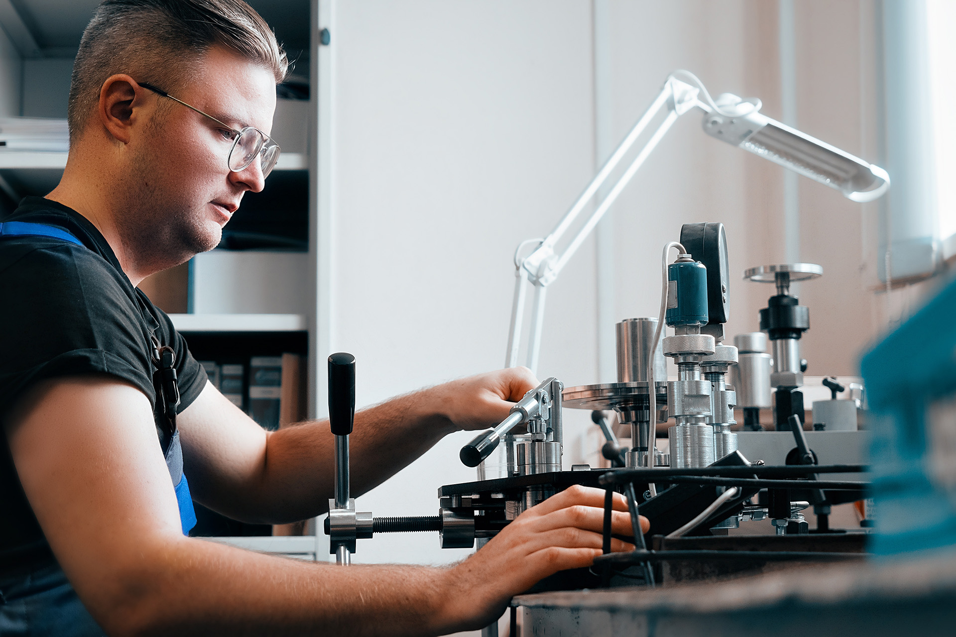 Ensuring the Accuracy and Reliability of NDT Instruments