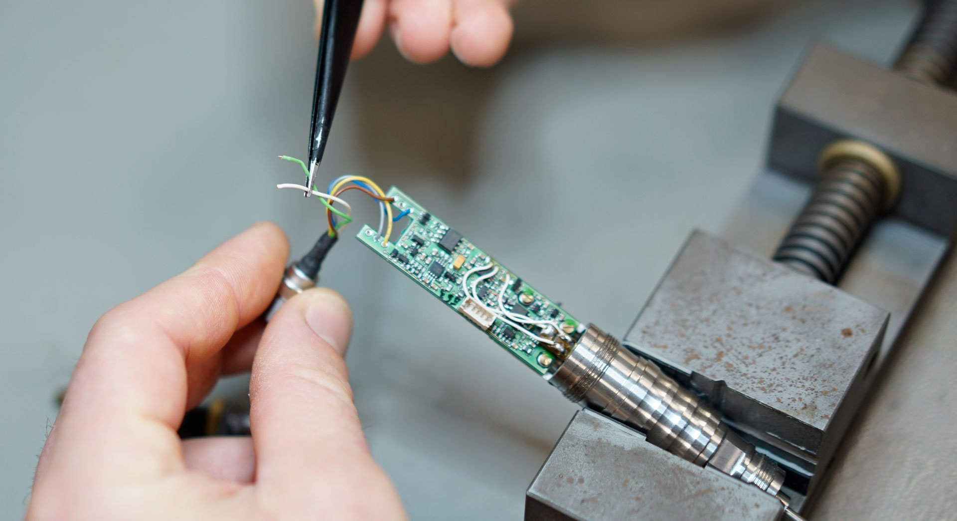 Krautkramer | GE | MIC 10 - Reparing and Recalibration Service